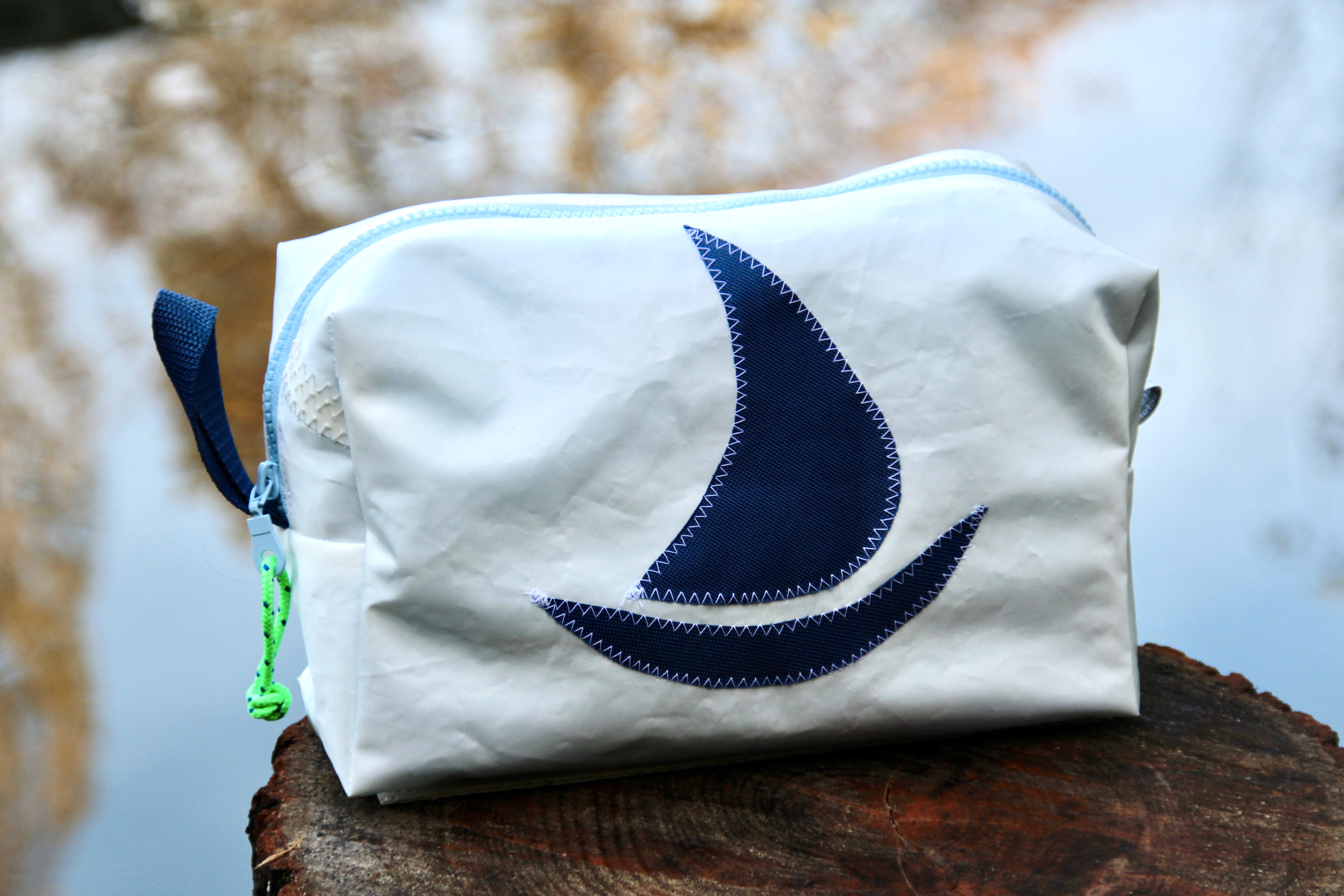 Filzschnitt - Segeltuch Kulturtasche groß mit Boot und Innentaschen